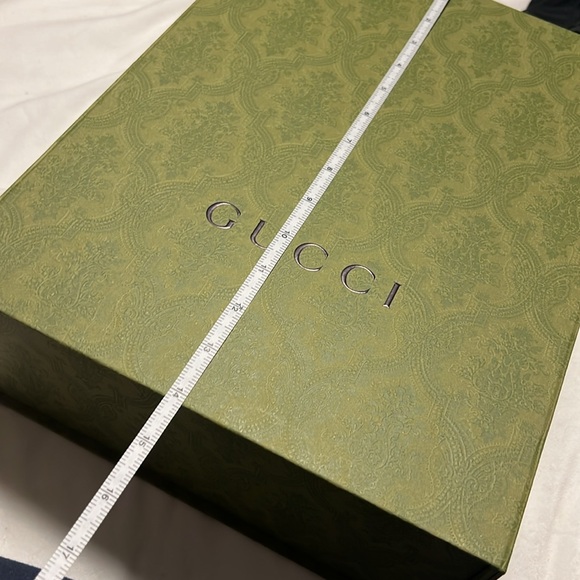 Gucci | Other | Authentic Gucci Packaging Bag Box Tissue Paper And ...